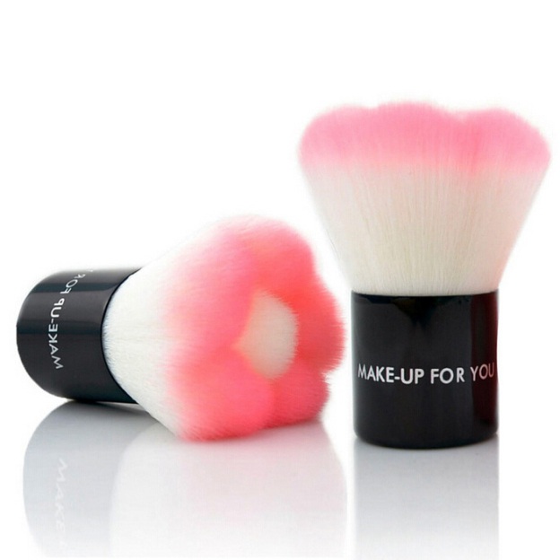 Lovely Pink Flower Powder Blush Makeup Brushes